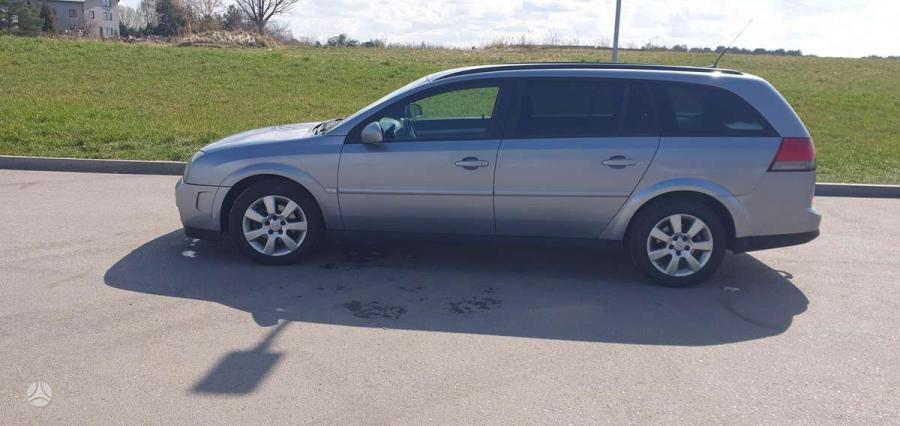 Pelēks Opel Vectra 2005 Kauņa, ar dzinēja tilpumu 1.91 L un nobraukumu 400 tūkst. km par 1150 €, foto 9 vietnē AUTOMOTO.COM.LV