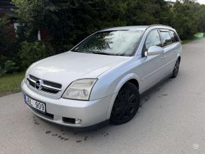 Grey Opel Vectra 2005 in Kaunas, with an engine capacity of 1.91 L and mileage of 334 thousand km for 1190 €, photo  on AUTOMOTO.COM.LV