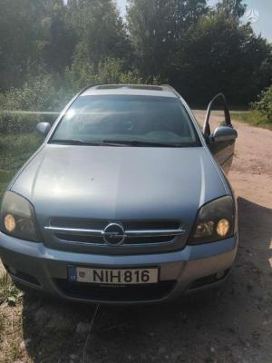 Grey Opel Vectra 2005 in Sirvintos, with an engine capacity of 2.00 L and mileage of 464 thousand km for 1000 €, photo  on AUTOMOTO.COM.LV