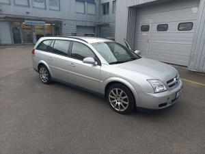 Pelēks Opel Vectra 2005 Kauņa, ar dzinēja tilpumu 1.91 L un nobraukumu 344 tūkst. km par 2100 €, foto  vietnē AUTOMOTO.COM.LV