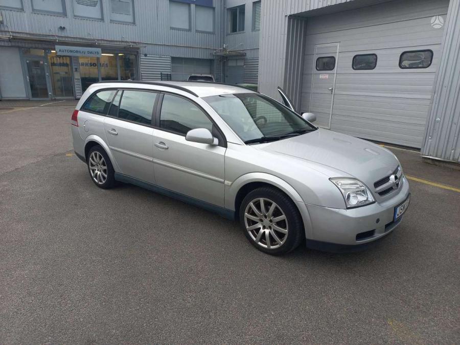 Pelēks Opel Vectra 2005 Kauņa, ar dzinēja tilpumu 1.91 L un nobraukumu 344 tūkst. km par 2100 €, foto 1 vietnē AUTOMOTO.COM.LV