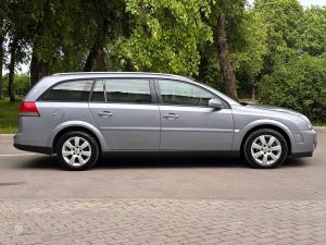Pelēks Opel Vectra 2005 Raseiniai, ar dzinēja tilpumu 1.91 L un nobraukumu 386 tūkst. km par 950 €, foto 9 vietnē AUTOMOTO.COM.LV