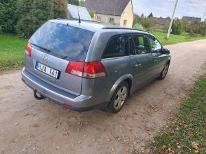 Grey Opel Vectra 2005 in Vilkaviskis, with an engine capacity of 2.17 L and mileage of 300 thousand km for 450 €, photo 5 on AUTOMOTO.COM.LV