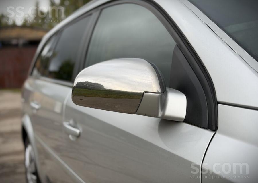 Pelēks Opel Vectra 2005 Jelgava, ar dzinēja tilpumu 1.90 L un nobraukumu 366 tūkst. km par 1650 €, foto 7 vietnē AUTOMOTO.COM.LV
