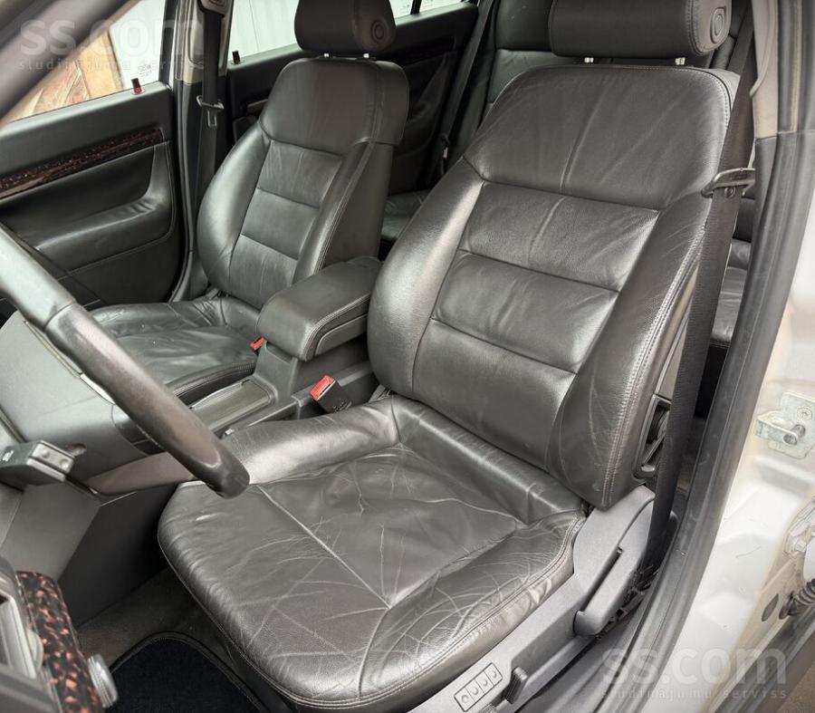 Pelēks Opel Vectra 2005 Jelgava, ar dzinēja tilpumu 1.90 L un nobraukumu 366 tūkst. km par 1650 €, foto 13 vietnē AUTOMOTO.COM.LV