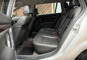 Pelēks Opel Vectra 2005 Jelgava, ar dzinēja tilpumu 1.90 L un nobraukumu 366 tūkst. km par 1650 €, foto 14 vietnē AUTOMOTO.COM.LV
