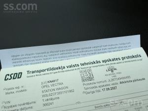 Pelēks Opel Vectra 2005 Jelgava, ar dzinēja tilpumu 1.90 L un nobraukumu 366 tūkst. km par 1650 €, foto 24 vietnē AUTOMOTO.COM.LV