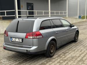 Pelēks Opel Vectra 2006 Viļņa, ar dzinēja tilpumu 1.90 L un nobraukumu 390 tūkst. km par 999 €, foto 3 vietnē AUTOMOTO.COM.LV