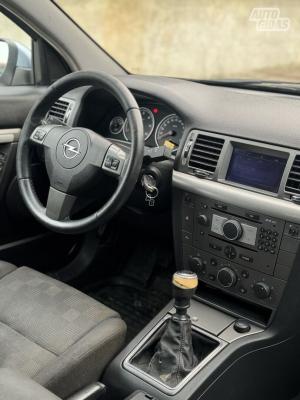 Pelēks Opel Vectra 2006 Viļņa, ar dzinēja tilpumu 1.90 L un nobraukumu 390 tūkst. km par 999 €, foto 7 vietnē AUTOMOTO.COM.LV