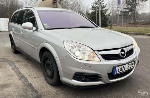 Pelēks Opel Vectra 2006 Viļņa, ar dzinēja tilpumu 1.90 L un nobraukumu 325 tūkst. km par 1650 €, foto 2 vietnē AUTOMOTO.COM.LV