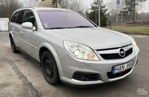 Pelēks Opel Vectra 2006 Viļņa, ar dzinēja tilpumu 1.90 L un nobraukumu 325 tūkst. km par 1650 €, foto 2 vietnē AUTOMOTO.COM.LV