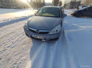 Pelēks Opel Vectra 2006 Kauņa, ar dzinēja tilpumu 1.90 L un nobraukumu 200 tūkst. km par 1650 €, foto  vietnē AUTOMOTO.COM.LV
