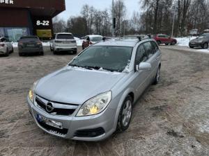 Grey Opel Vectra 2006 in Vilnius, with an engine capacity of 2.20 L and mileage of 234 thousand km for 1250 €, photo  on AUTOMOTO.COM.LV