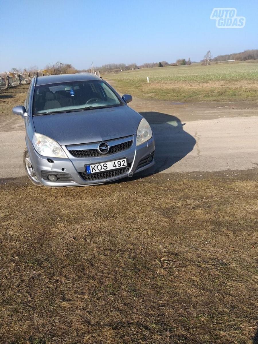 Pelēks Opel Vectra 2006 Viļņa, ar dzinēja tilpumu 1.90 L un nobraukumu 358 tūkst. km par 600 €, foto 3 vietnē AUTOMOTO.COM.LV