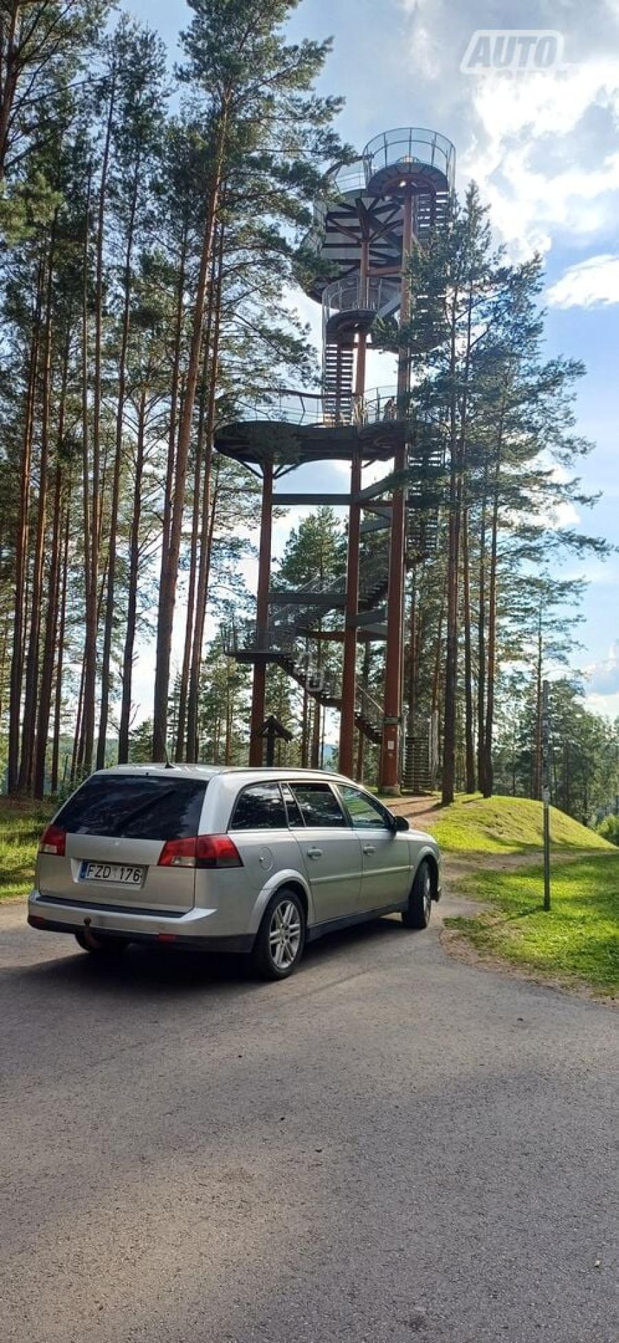 Pelēks Opel Vectra 2006 Kauņa, ar dzinēja tilpumu 1.90 L un nobraukumu 424 tūkst. km par 950 €, foto 16 vietnē AUTOMOTO.COM.LV