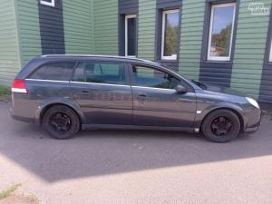 Grey Opel Vectra 2006 in Siauliai, with an engine capacity of 1.90 L and mileage of 300 thousand km for 990 €, photo 6 on AUTOMOTO.COM.LV