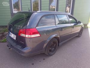 Grey Opel Vectra 2006 in Siauliai, with an engine capacity of 1.90 L and mileage of 300 thousand km for 990 €, photo 7 on AUTOMOTO.COM.LV