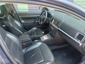 Grey Opel Vectra 2006 in Siauliai, with an engine capacity of 1.90 L and mileage of 300 thousand km for 990 €, photo 13 on AUTOMOTO.COM.LV