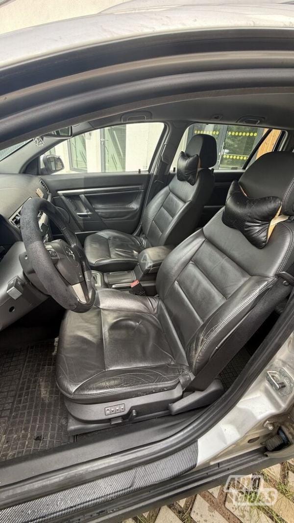 Pelēks Opel Vectra 2006 Viļņa, ar dzinēja tilpumu 1.90 L un nobraukumu 279 tūkst. km par 2100 €, foto 7 vietnē AUTOMOTO.COM.LV