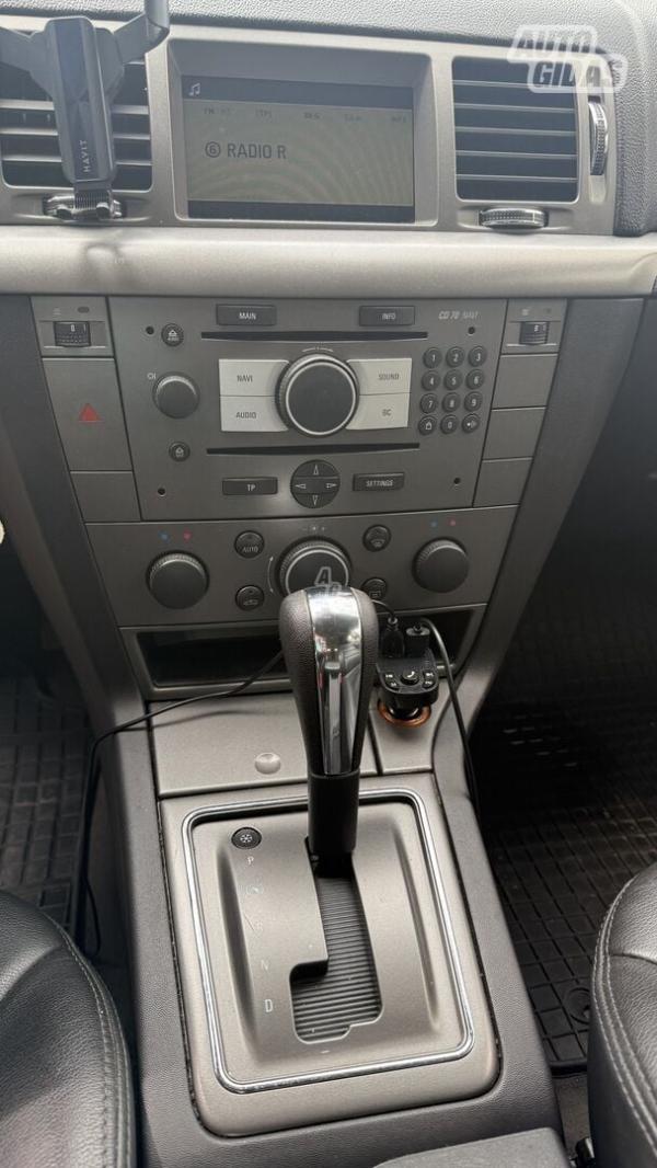 Pelēks Opel Vectra 2006 Viļņa, ar dzinēja tilpumu 1.90 L un nobraukumu 279 tūkst. km par 2100 €, foto 9 vietnē AUTOMOTO.COM.LV