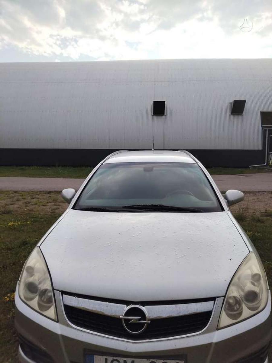 Pelēks Opel Vectra 2006 Viļņa, ar dzinēja tilpumu 1.91 L un nobraukumu 280 tūkst. km par 1200 €, foto 1 vietnē AUTOMOTO.COM.LV
