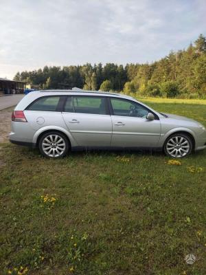Pelēks Opel Vectra 2006 Viļņa, ar dzinēja tilpumu 1.91 L un nobraukumu 280 tūkst. km par 1200 €, foto 3 vietnē AUTOMOTO.COM.LV