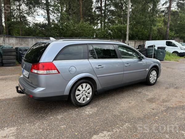 Pelēks Opel Vectra 2006 Rīga, ar dzinēja tilpumu 1.90 L un nobraukumu 0 tūkst. km par 2650 €, foto 3 vietnē AUTOMOTO.COM.LV