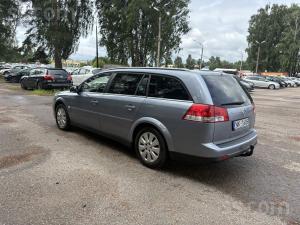 Grey Opel Vectra 2006 in Riga, with an engine capacity of 1.90 L and mileage of 0 thousand km for 2650 €, photo 9 on AUTOMOTO.COM.LV