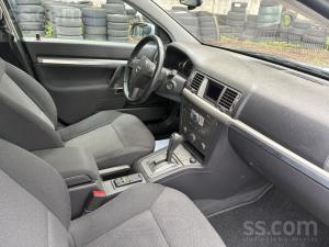 Grey Opel Vectra 2006 in Riga, with an engine capacity of 1.90 L and mileage of 0 thousand km for 2650 €, photo 19 on AUTOMOTO.COM.LV