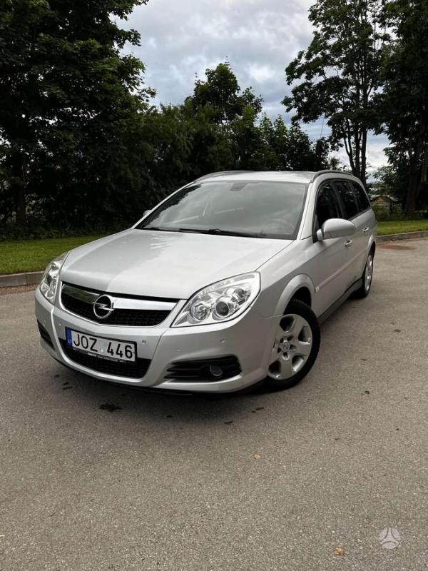 Pelēks Opel Vectra 2006 Jurbarkas, ar dzinēja tilpumu 1.91 L un nobraukumu 332 tūkst. km par 1350 €, foto 1 vietnē AUTOMOTO.COM.LV