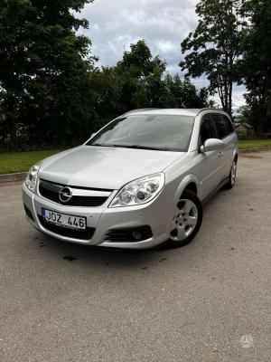 Grey Opel Vectra 2006 in Jurbarkas, with an engine capacity of 1.91 L and mileage of 332 thousand km for 1350 €, photo  on AUTOMOTO.COM.LV