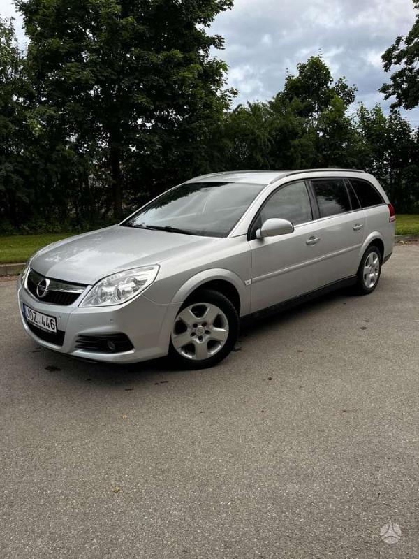 Pelēks Opel Vectra 2006 Jurbarkas, ar dzinēja tilpumu 1.91 L un nobraukumu 332 tūkst. km par 1350 €, foto 3 vietnē AUTOMOTO.COM.LV