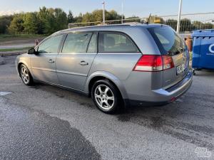 Grey Opel Vectra 2006 in Kaunas, with an engine capacity of 1.90 L and mileage of 382 thousand km for 1200 €, photo 4 on AUTOMOTO.COM.LV