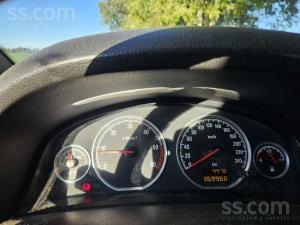Grey Opel Vectra 2006 in Riga, with an engine capacity of 1.90 L and mileage of 370 thousand km for 1350 €, photo 13 on AUTOMOTO.COM.LV
