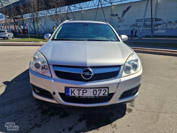 Grey Opel Vectra 2007 in Klaipeda, with an engine capacity of 3.00 L and mileage of 338 thousand km for 600 €, photo 3 on AUTOMOTO.COM.LV