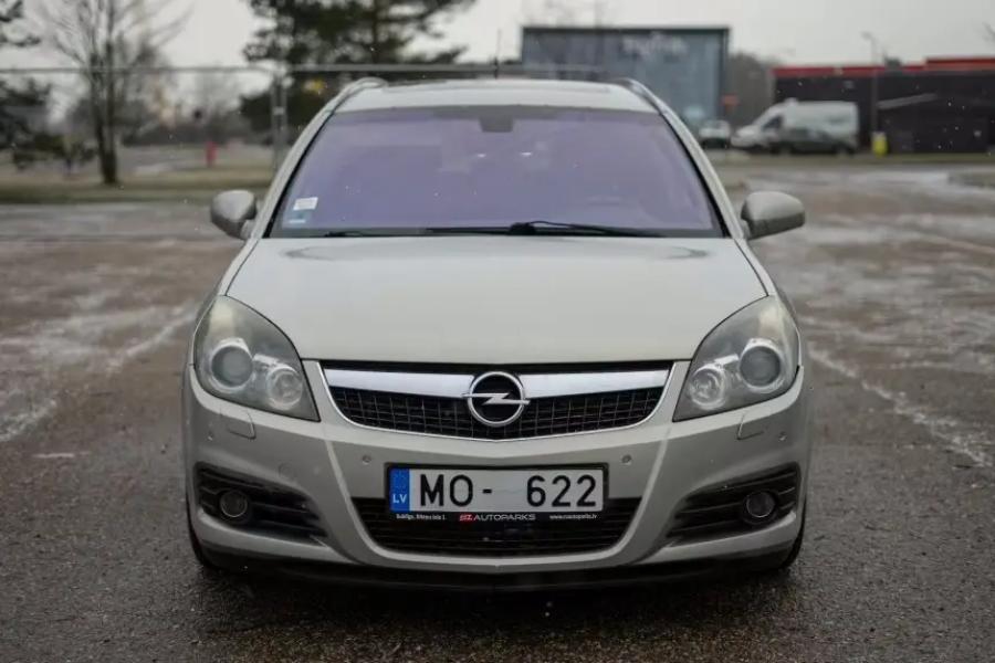 Pelēks Opel Vectra 2007 Liepāja, ar dzinēja tilpumu 1.90 L un nobraukumu 274 tūkst. km par 2800 €, foto 7 vietnē AUTOMOTO.COM.LV
