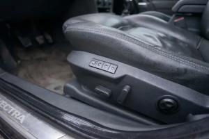 Pelēks Opel Vectra 2007 Liepāja, ar dzinēja tilpumu 1.90 L un nobraukumu 274 tūkst. km par 2800 €, foto 19 vietnē AUTOMOTO.COM.LV