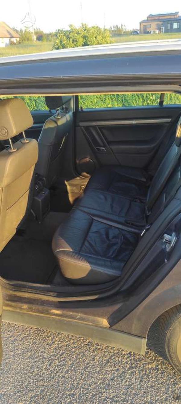 Pelēks Opel Vectra 2007 Marijampole, ar dzinēja tilpumu 1.91 L un nobraukumu 401 tūkst. km par 1250 €, foto 7 vietnē AUTOMOTO.COM.LV