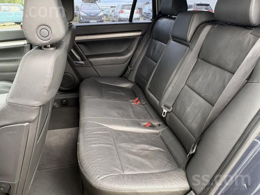 Grey Opel Vectra 2007 in Daugavpils, with an engine capacity of 1.90 L and mileage of 266 thousand km for 2850 €, photo 20 on AUTOMOTO.COM.LV