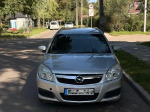 Grey Opel Vectra 2007 in Vilnius, with an engine capacity of 1.90 L and mileage of 317 thousand km for 1850 €, photo  on AUTOMOTO.COM.LV