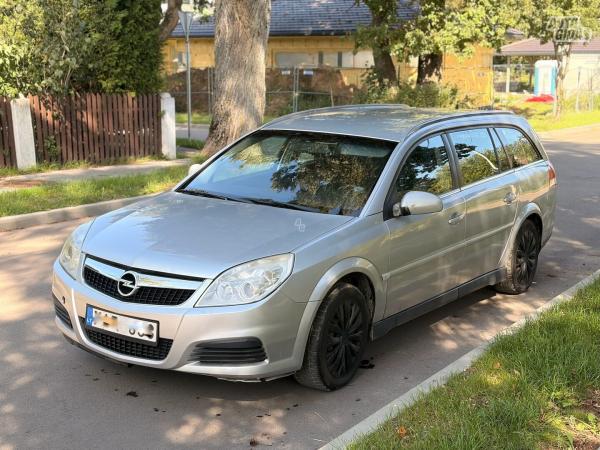 Pelēks Opel Vectra 2007 Viļņa, ar dzinēja tilpumu 1.90 L un nobraukumu 317 tūkst. km par 1850 €, foto 3 vietnē AUTOMOTO.COM.LV