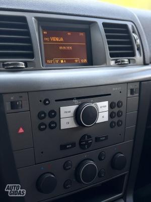 Pelēks Opel Vectra 2007 Viļņa, ar dzinēja tilpumu 1.90 L un nobraukumu 317 tūkst. km par 1850 €, foto 14 vietnē AUTOMOTO.COM.LV