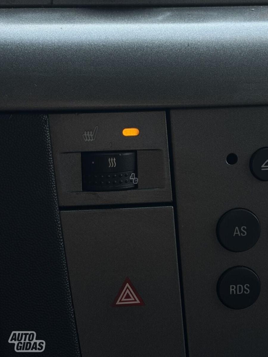 Pelēks Opel Vectra 2007 Viļņa, ar dzinēja tilpumu 1.90 L un nobraukumu 317 tūkst. km par 1850 €, foto 15 vietnē AUTOMOTO.COM.LV