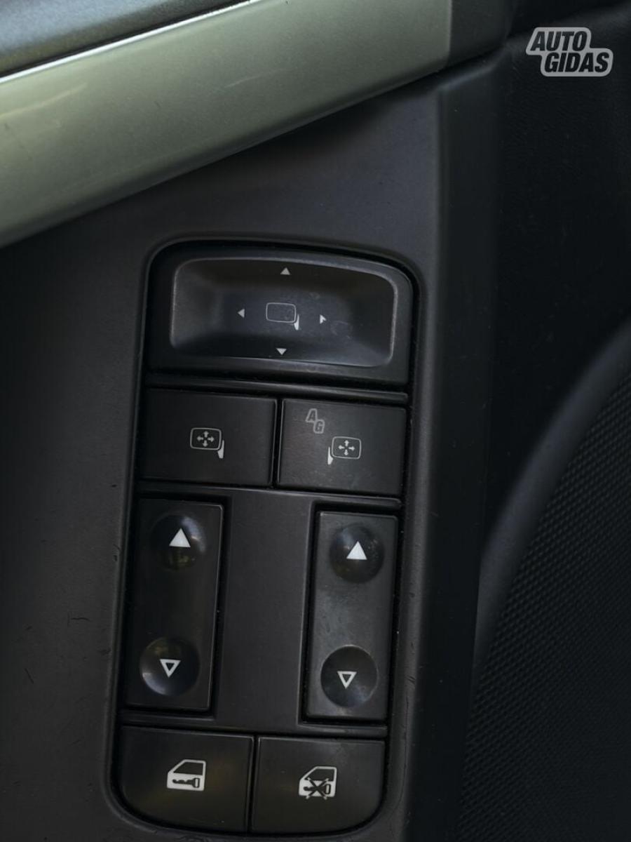 Pelēks Opel Vectra 2007 Viļņa, ar dzinēja tilpumu 1.90 L un nobraukumu 317 tūkst. km par 1850 €, foto 17 vietnē AUTOMOTO.COM.LV