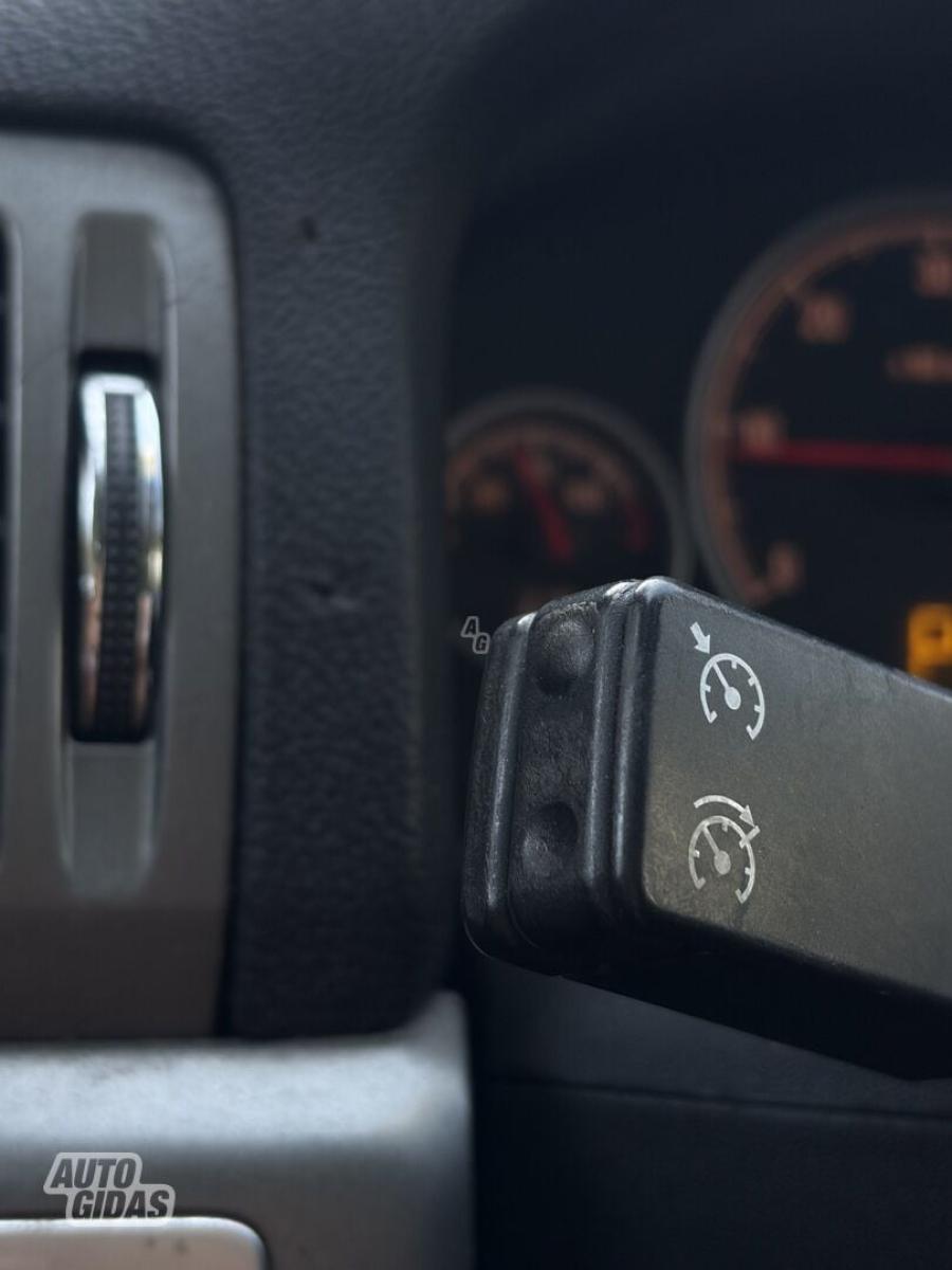 Pelēks Opel Vectra 2007 Viļņa, ar dzinēja tilpumu 1.90 L un nobraukumu 317 tūkst. km par 1850 €, foto 20 vietnē AUTOMOTO.COM.LV