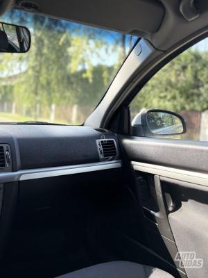 Pelēks Opel Vectra 2007 Viļņa, ar dzinēja tilpumu 1.90 L un nobraukumu 317 tūkst. km par 1850 €, foto 31 vietnē AUTOMOTO.COM.LV