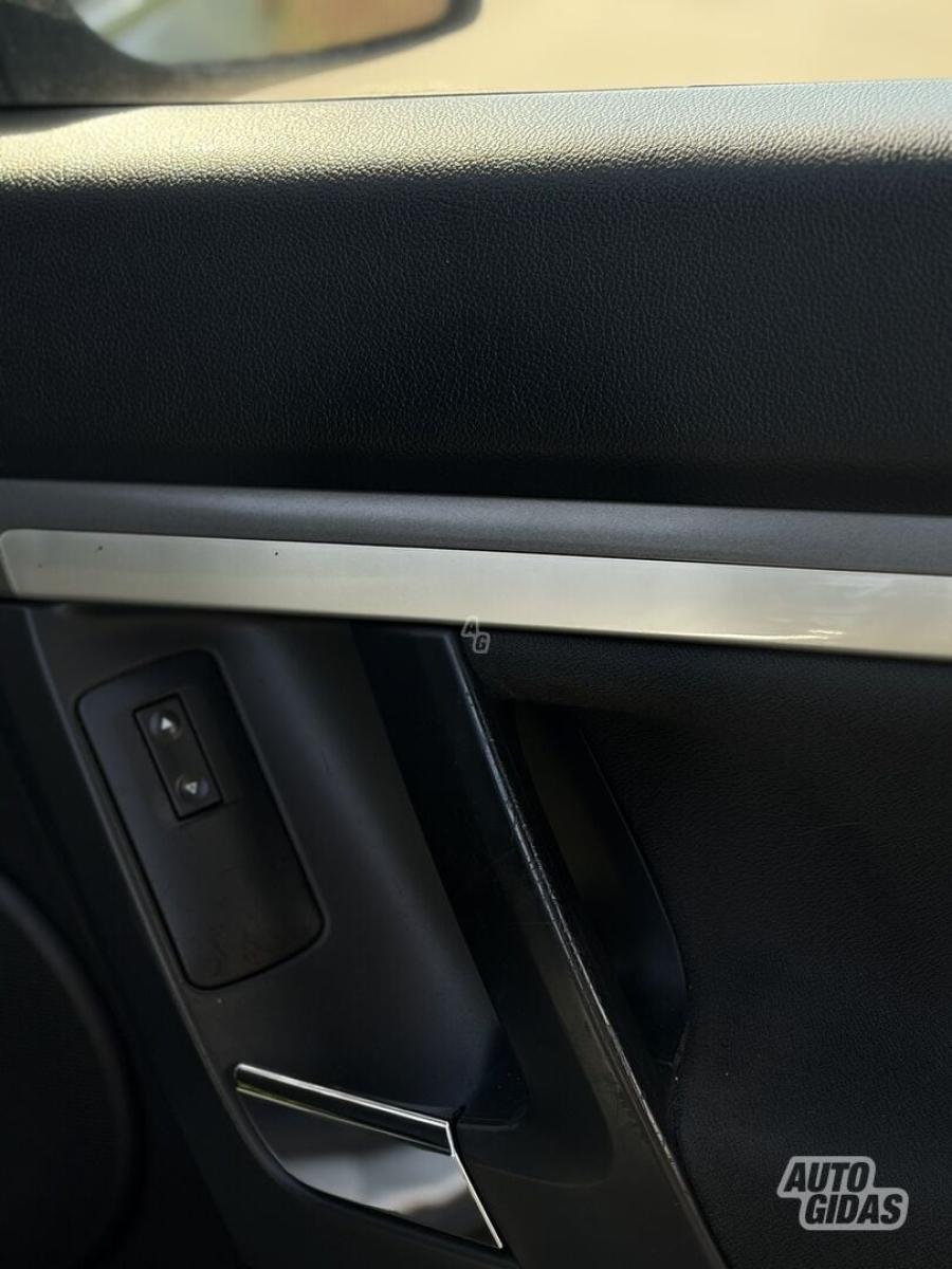 Pelēks Opel Vectra 2007 Viļņa, ar dzinēja tilpumu 1.90 L un nobraukumu 317 tūkst. km par 1850 €, foto 37 vietnē AUTOMOTO.COM.LV