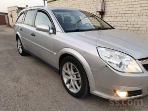 Grey Opel Vectra 2007 in Riga, with an engine capacity of 1.90 L and mileage of 349 thousand km for 1550 €, photo 4 on AUTOMOTO.COM.LV