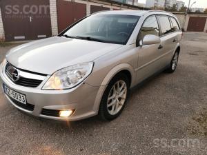 Grey Opel Vectra 2007 in Riga, with an engine capacity of 1.90 L and mileage of 349 thousand km for 1550 €, photo 14 on AUTOMOTO.COM.LV