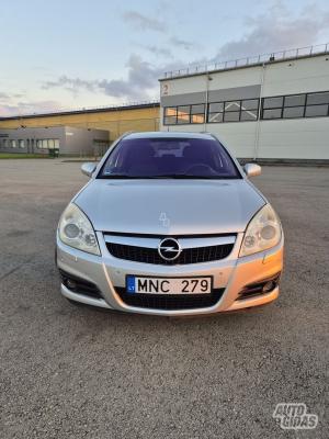 Pelēks Opel Vectra 2007 Kauņa, ar dzinēja tilpumu 1.90 L un nobraukumu 344 tūkst. km par 1200 €, foto 3 vietnē AUTOMOTO.COM.LV
